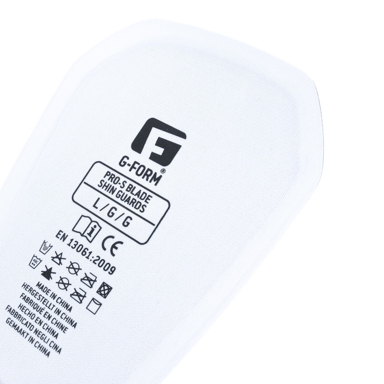 Shinpads G-Form Pro-S Blade CE White - Fútbol Emotion