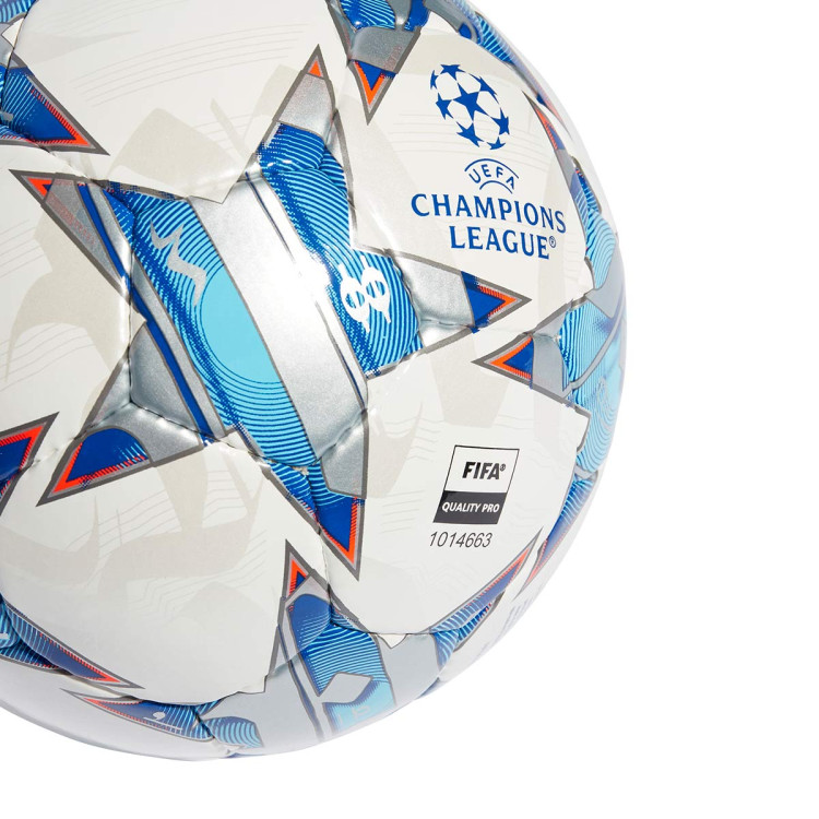 Balón adidas Oficial UEFA Champions League Pro Sala 2023-2024 White-Silver met-Bright cyan-Shock ...