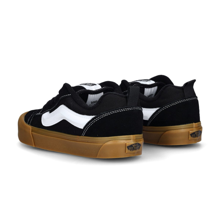 Trainers Vans Knu Skool Black-Gum - Fútbol Emotion Trainers Vans Knu Skool Black-Gum - Fútbol Emotion
