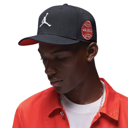 Cap Jordan Flight MVP Pro Black-Dune Red-White - Fútbol Emotion