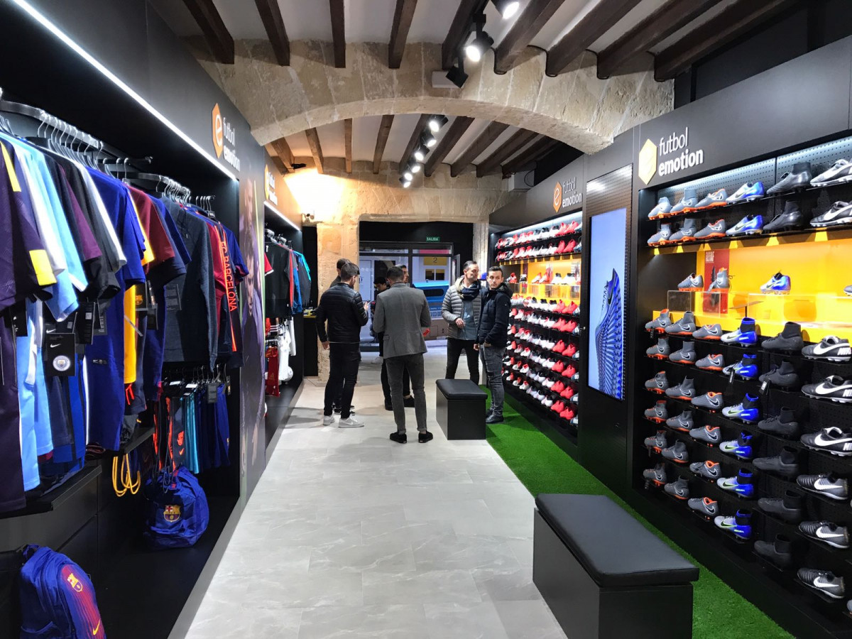 Inauguración tienda Futbol Emotion Mallorca - Blogs - Fútbol Emotion
