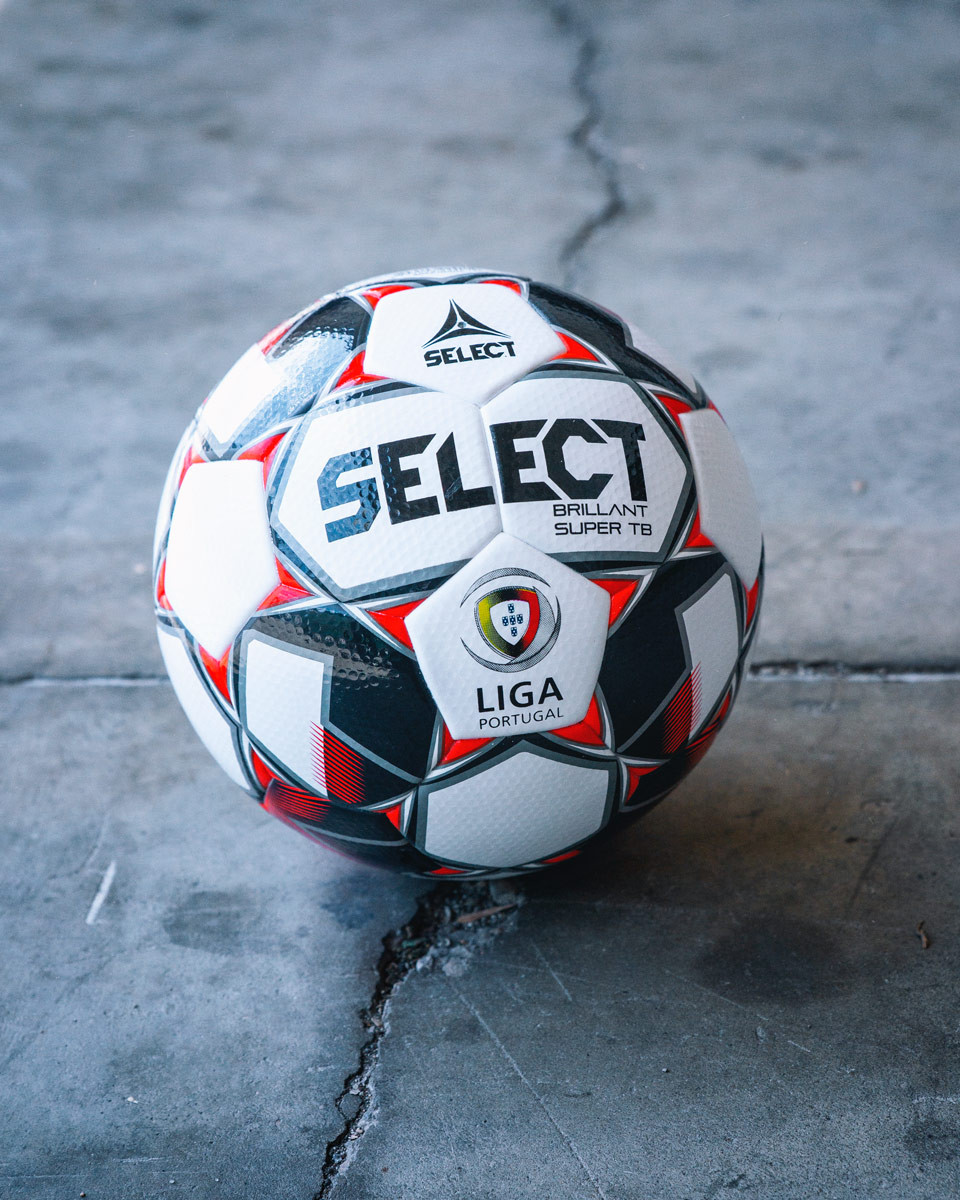 SELECT BRILLANT SUPER FIFA - A NOVA BOLA OFICIAL DA LIGA NOS - Blogs ...